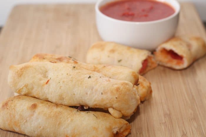 Homemade Pizza breadsticks | The Diary of a Frugal Family
